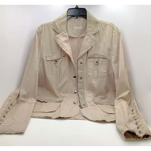 Jakett | Jackets & Coats | Jakett Beige Utility Jacket | Poshmark